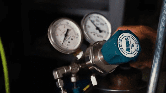 High-Pressure Extraction vs. Steam-Jacketed Systems